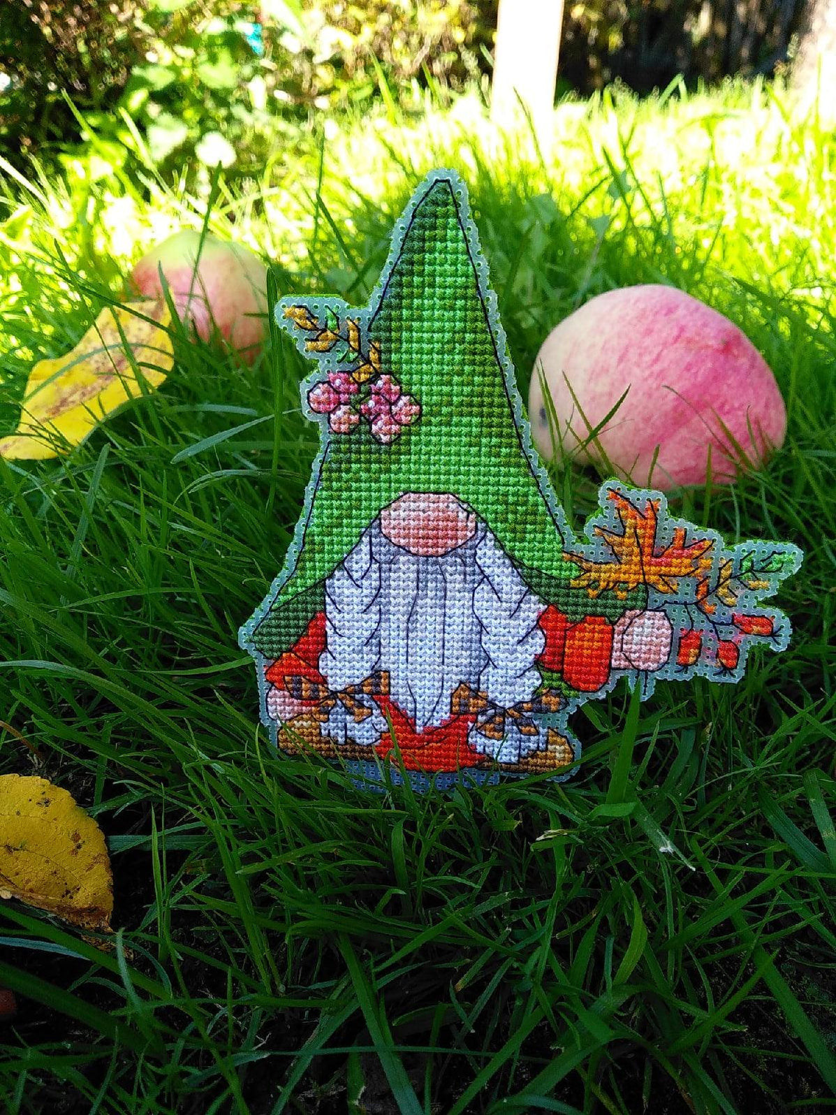 Autumn Dwarfs - PDF Cross Stitch Pattern — Wizardi