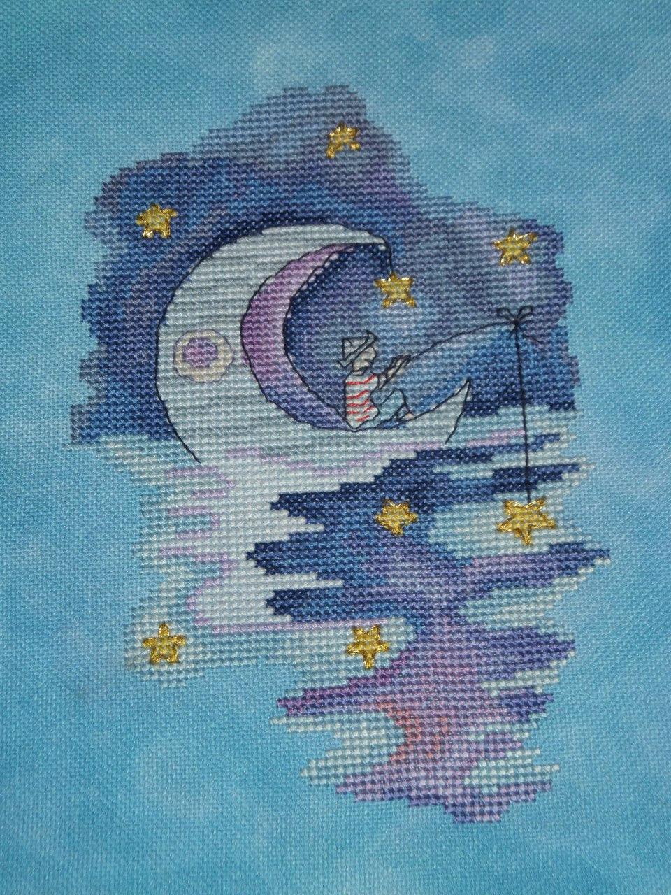 Happy Stars - Free PDF Cross Stitch Pattern – Wizardi