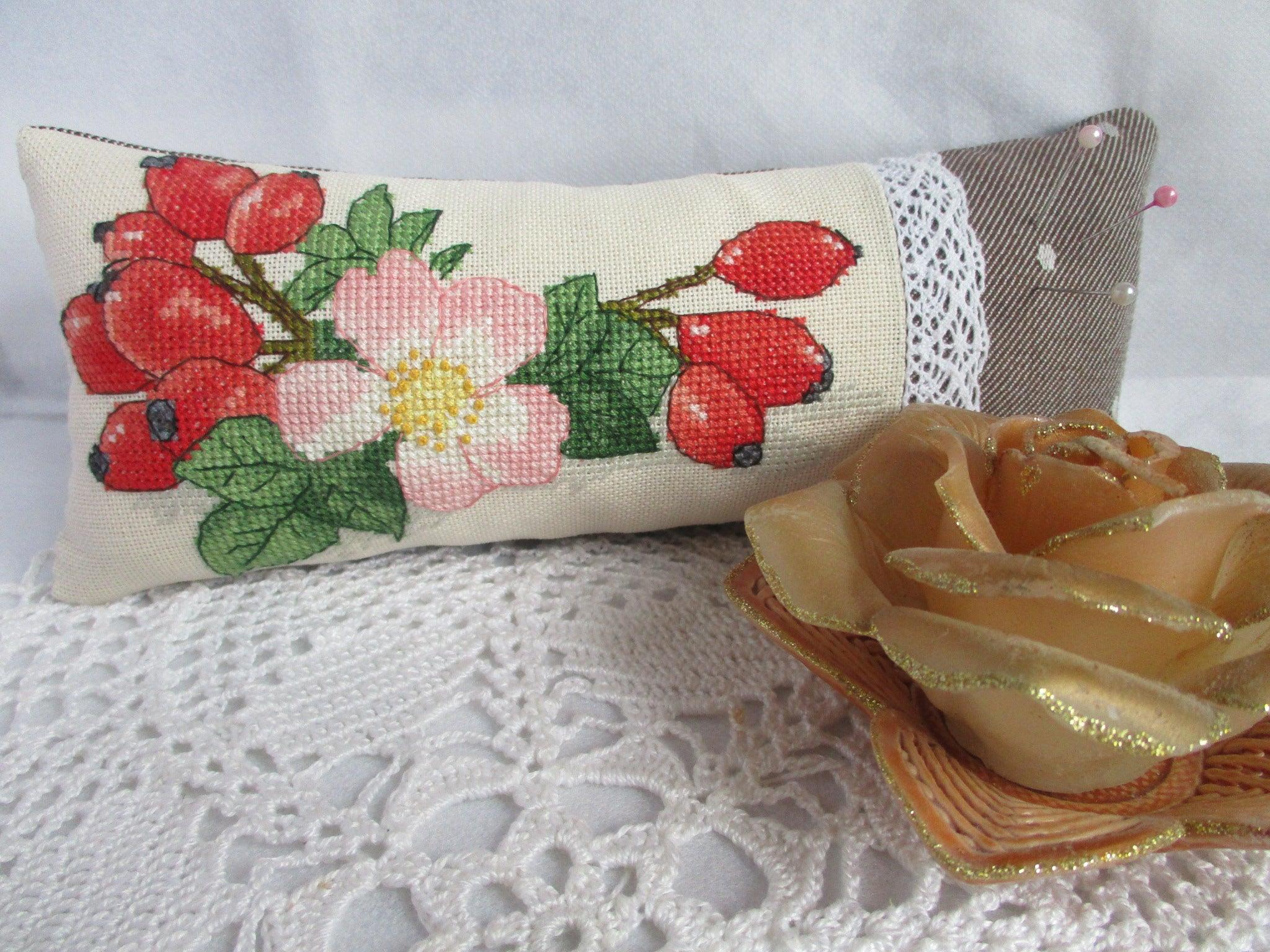 Rose Hip - PDF Free Cross Stitch Pattern – Wizardi