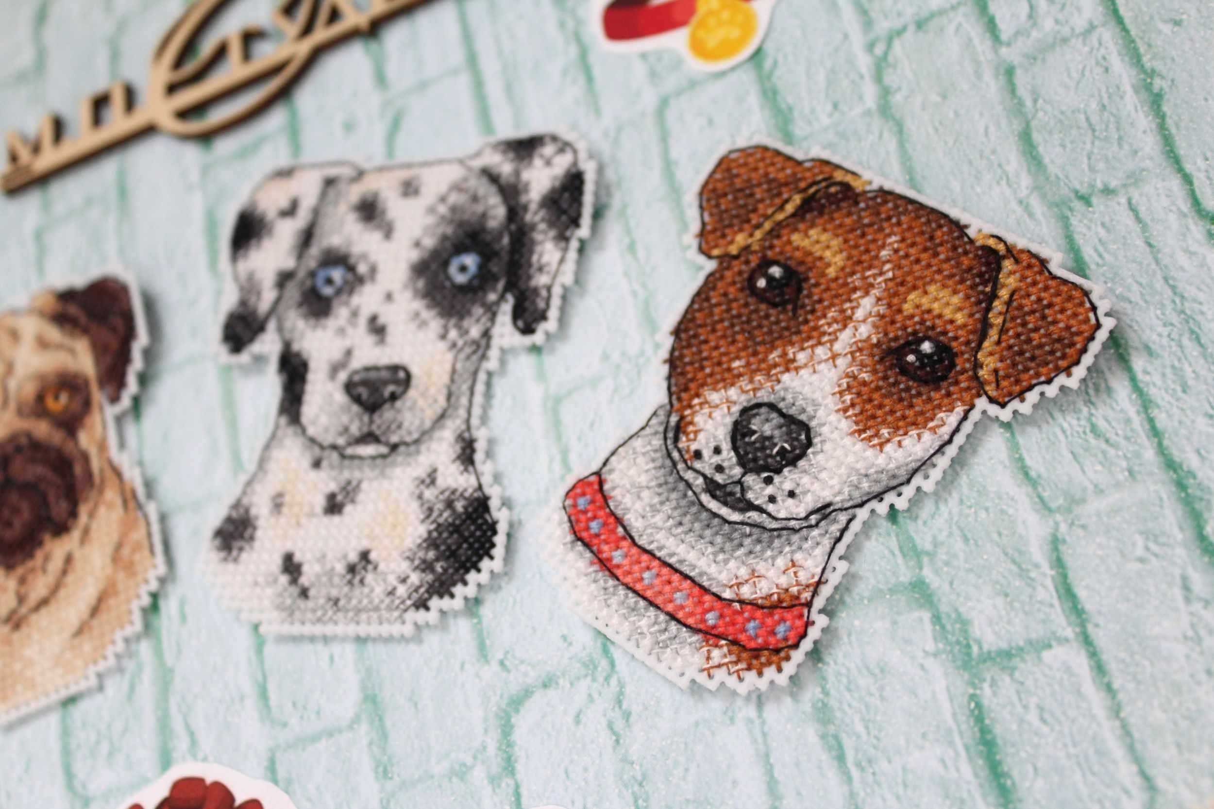Who Said Woof? Magnets SR-409 Plastic Canvas Counted Cross Stitch Kit — Wizardi